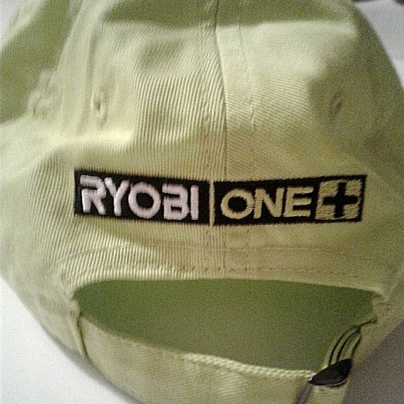 Access Ryobi | Accessories | Ryobi Lithium 8 V Ryobi One Hat Adjustable ...
